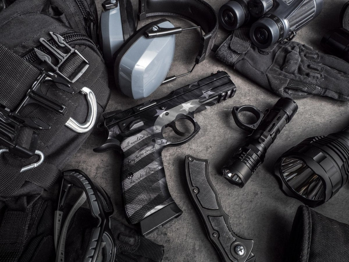 Best Things to Put in a Gun Lover Gift Basket | Gunskins – GunSkins